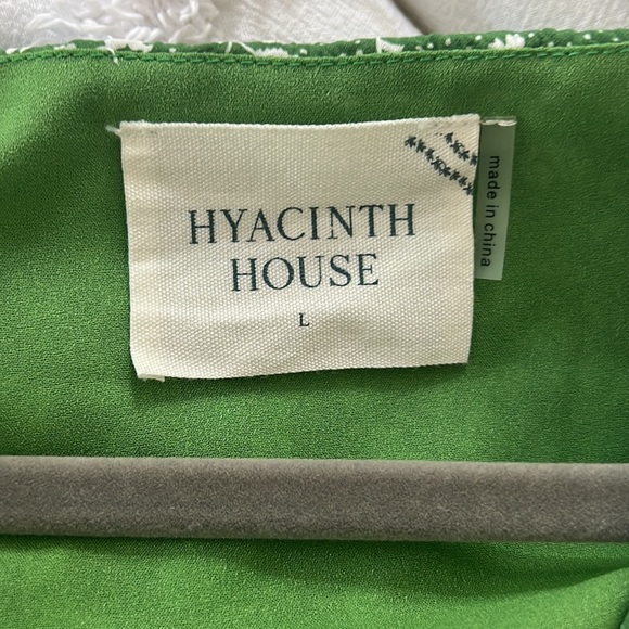 Hyacinth House | Dresses | Nwt Hyacinth House Green Ditsy Floral Mila ...